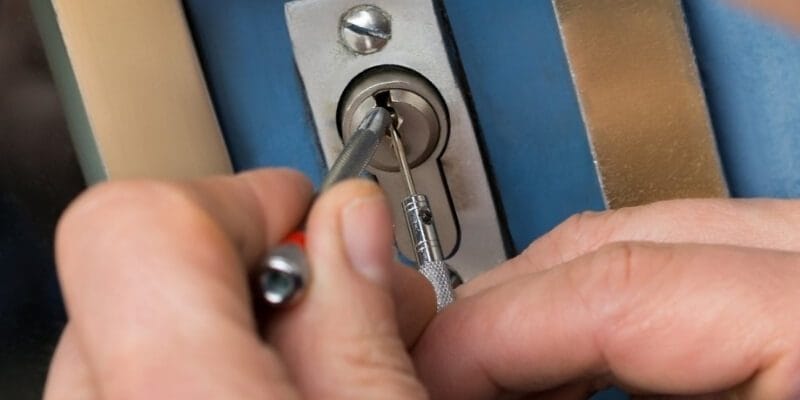 Locksmith in Manchester, St. Louis county, MO (636) 628-7803 Locks R Us